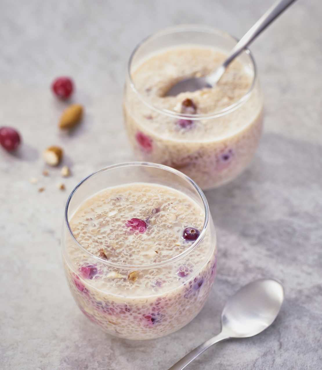 Crème dessert végétarienne tapioca au lait de sarrasin - cranberries et ...